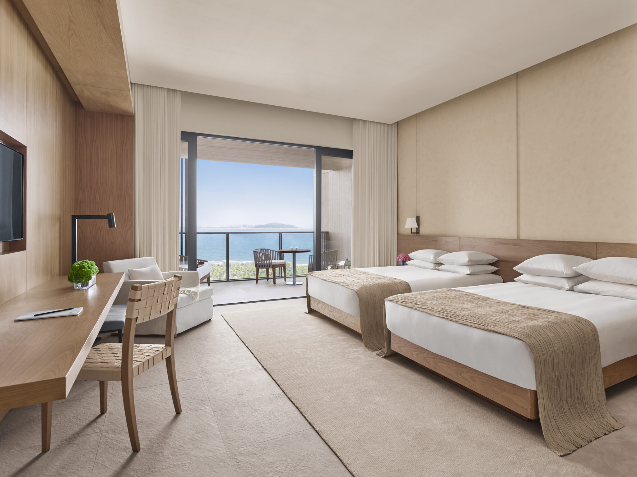 Ocean Front Room | EDITION Hotels